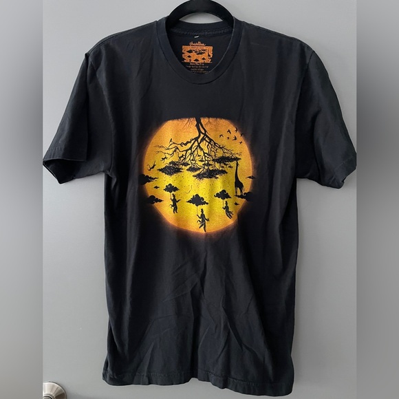 Threadless | Shirts | Threadless Graphic Tshirt | Poshmark